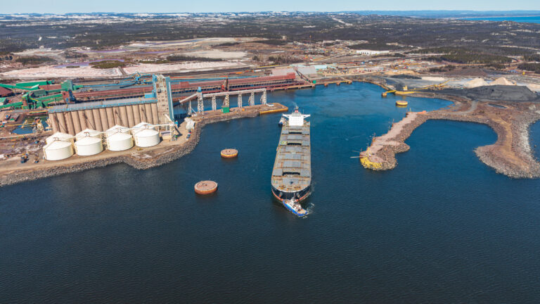 ArcelorMittal and the Port of Sept-Îles sign a mutual cooperation ...